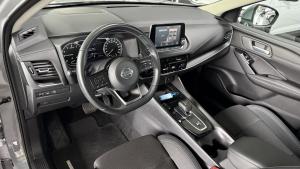 Grey Nissan Qashqai 2021 in Riga, with an engine capacity of 1.30 L and mileage of 41 thousand km for 1890000 €, photo 11 on AUTOMOTO.COM.LV