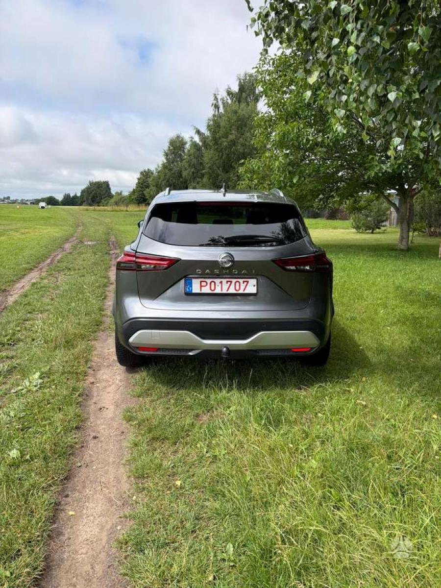 Pelēks Nissan Qashqai 2021 Panevēža, ar dzinēja tilpumu 1.33 L un nobraukumu 208 tūkst. km par 16400 €, foto 4 vietnē AUTOMOTO.COM.LV