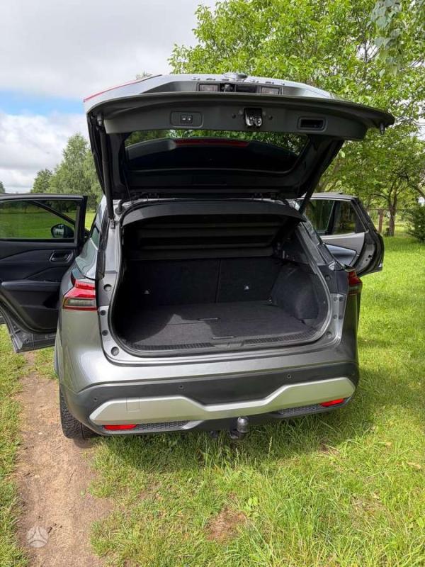 Pelēks Nissan Qashqai 2021 Panevēža, ar dzinēja tilpumu 1.33 L un nobraukumu 208 tūkst. km par 16400 €, foto 7 vietnē AUTOMOTO.COM.LV