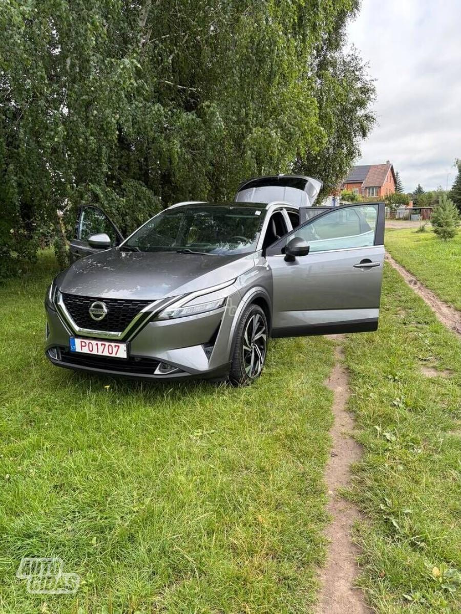 Grey Nissan Qashqai 2021 in Panevezys, with an engine capacity of 1.30 L and mileage of 208 thousand km for 16400 €, photo 13 on AUTOMOTO.COM.LV