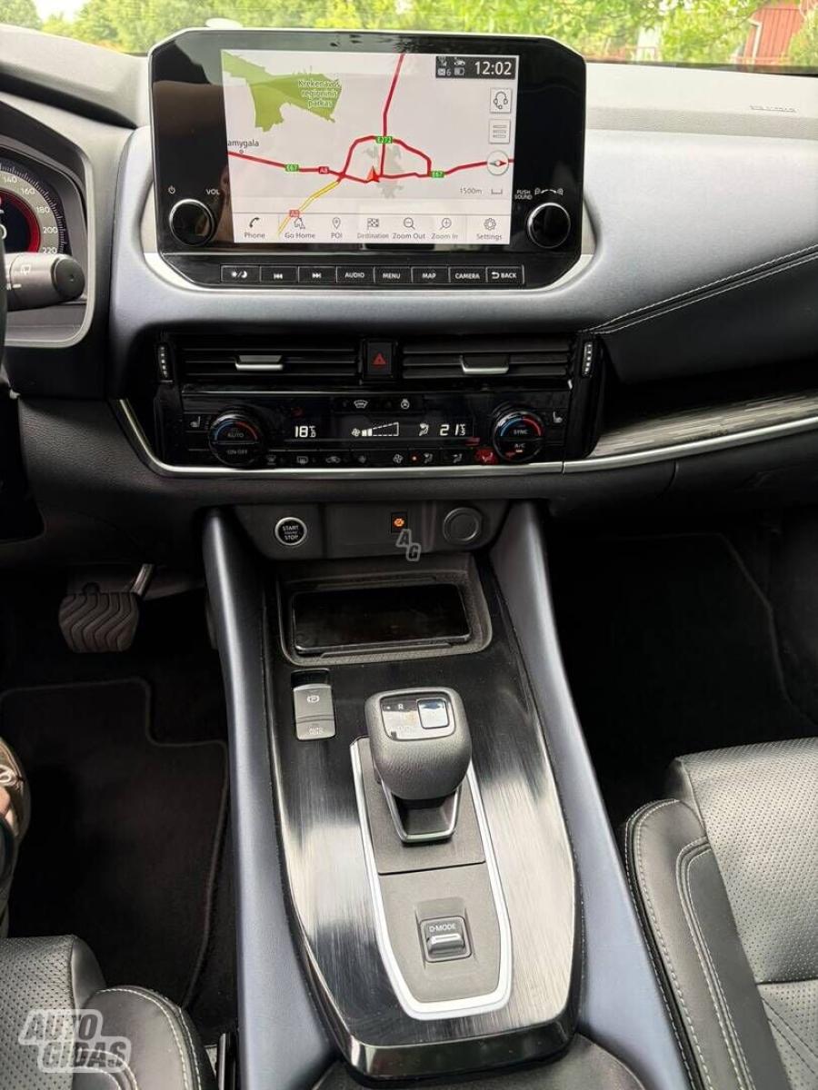 Grey Nissan Qashqai 2021 in Panevezys, with an engine capacity of 1.30 L and mileage of 208 thousand km for 16400 €, photo 22 on AUTOMOTO.COM.LV