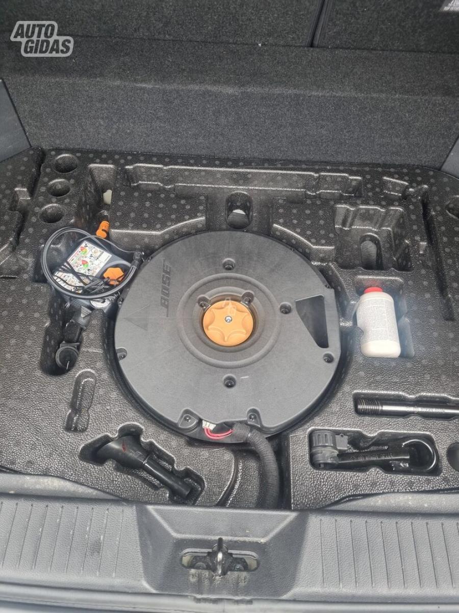 Grey Nissan Qashqai 2021 in Panevezys, with an engine capacity of 1.30 L and mileage of 208 thousand km for 16400 €, photo 31 on AUTOMOTO.COM.LV