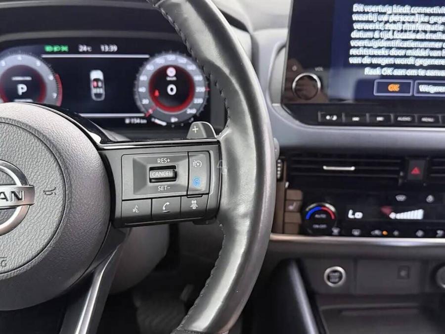 Grey Nissan Qashqai 2021 in Panevezys, with an engine capacity of 1.30 L and mileage of 208 thousand km for 16400 €, photo 37 on AUTOMOTO.COM.LV
