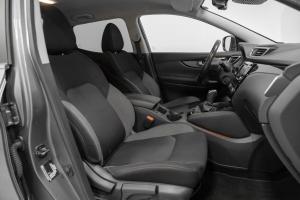 Grey Nissan Qashqai 2021 in Vilnius, with an engine capacity of 1.40 L and mileage of 100 thousand km for 15900 €, photo 10 on AUTOMOTO.COM.LV