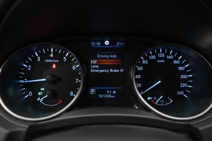 Grey Nissan Qashqai 2021 in Vilnius, with an engine capacity of 1.40 L and mileage of 100 thousand km for 15900 €, photo 15 on AUTOMOTO.COM.LV
