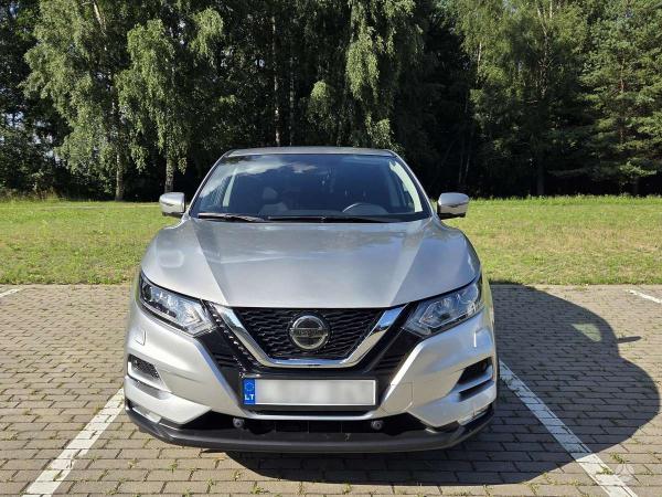 Pelēks Nissan Qashqai 2021 Viļņa, ar dzinēja tilpumu 1.33 L un nobraukumu 71 tūkst. km par 15000 €, foto 8 vietnē AUTOMOTO.COM.LV