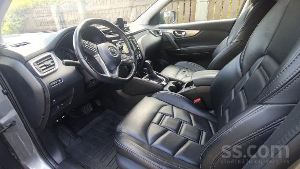 Grey Nissan Qashqai 2021 in Riga, with an engine capacity of 1.30 L and mileage of 63 thousand km for 17900 €, photo 8 on AUTOMOTO.COM.LV