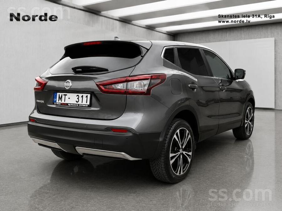 Pelēks Nissan Qashqai 2021 Rīga, ar dzinēja tilpumu 1.30 L un nobraukumu 40 tūkst. km par 16590 €, foto 5 vietnē AUTOMOTO.COM.LV