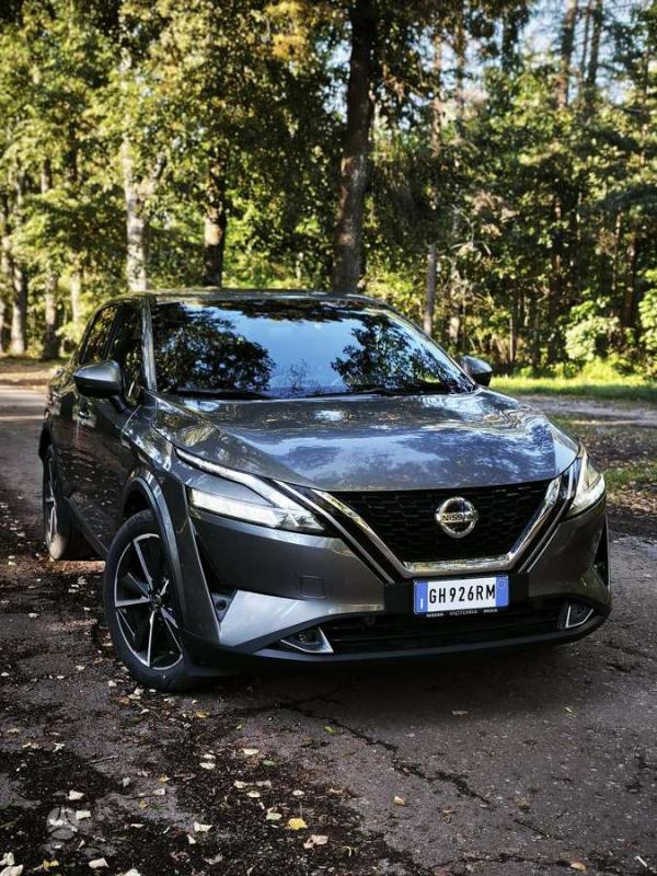 Pelēks Nissan Qashqai 2021 Kauņa, ar dzinēja tilpumu 1.33 L un nobraukumu 199 tūkst. km par 15300 €, foto 3 vietnē AUTOMOTO.COM.LV