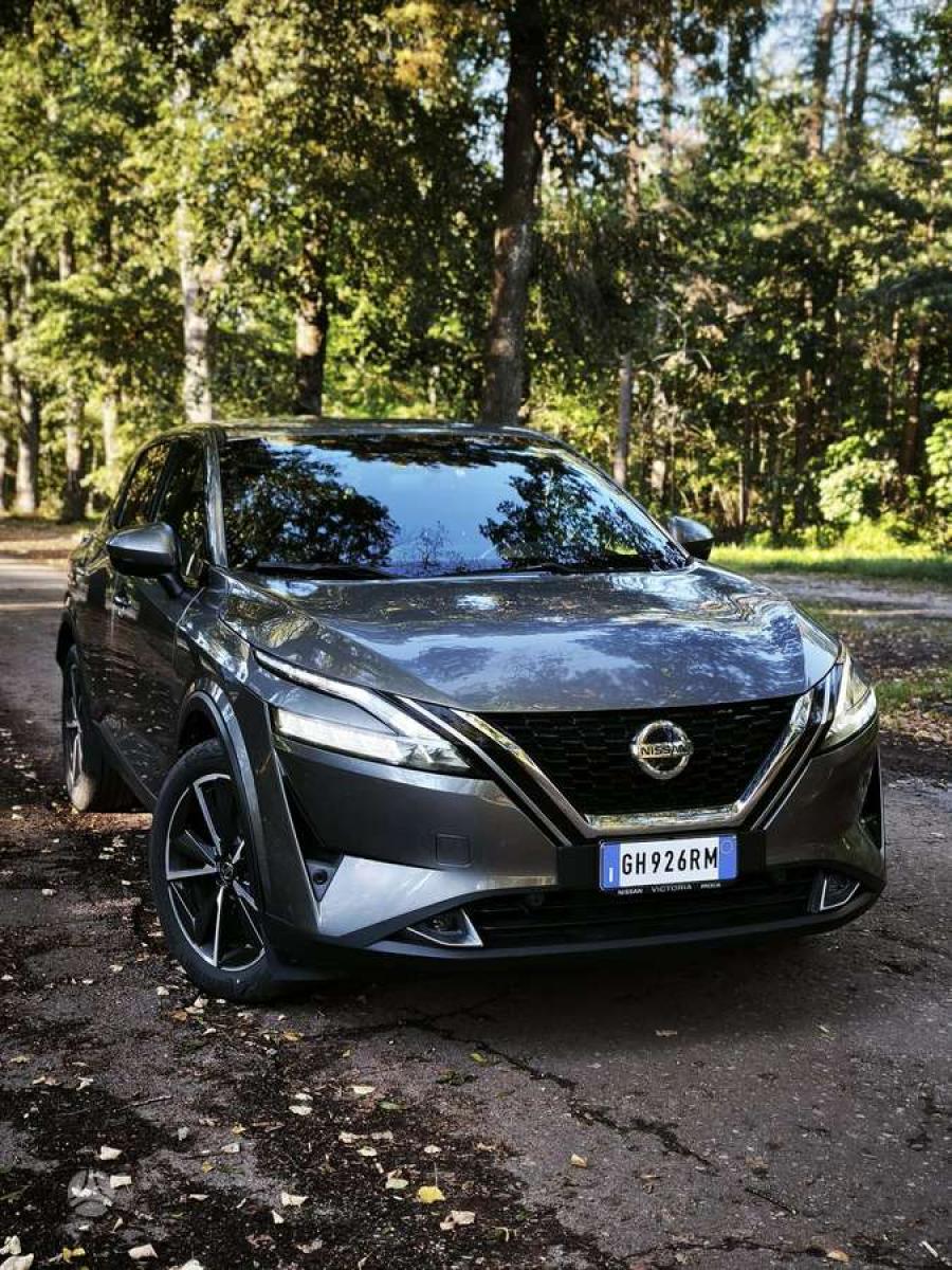 Pelēks Nissan Qashqai 2021 Kauņa, ar dzinēja tilpumu 1.33 L un nobraukumu 199 tūkst. km par 15300 €, foto 3 vietnē AUTOMOTO.COM.LV