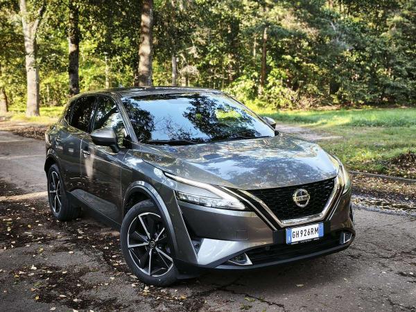 Pelēks Nissan Qashqai 2021 Kauņa, ar dzinēja tilpumu 1.33 L un nobraukumu 199 tūkst. km par 15300 €, foto 4 vietnē AUTOMOTO.COM.LV