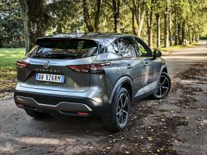 Pelēks Nissan Qashqai 2021 Kauņa, ar dzinēja tilpumu 1.33 L un nobraukumu 199 tūkst. km par 15300 €, foto 6 vietnē AUTOMOTO.COM.LV