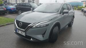 Pelēks Nissan Qashqai 2022 Rīga, ar dzinēja tilpumu 1.30 L un nobraukumu 45 tūkst. km par 25000 €, foto  vietnē AUTOMOTO.COM.LV