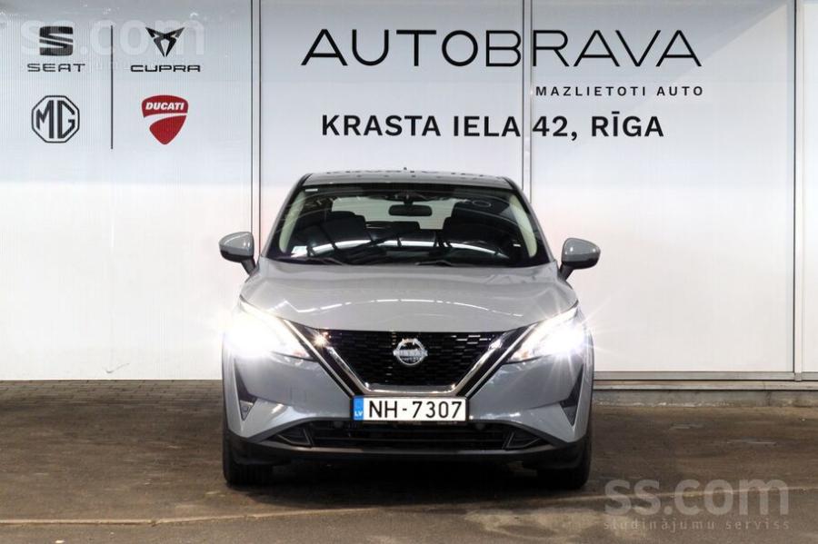 Серый Ниссан Кашкай 2022 в Рига, объемом двигателя 1.30 л и пробегом 60 тыс. км за 19990 €, фото 3 на AUTOMOTO.COM.LV