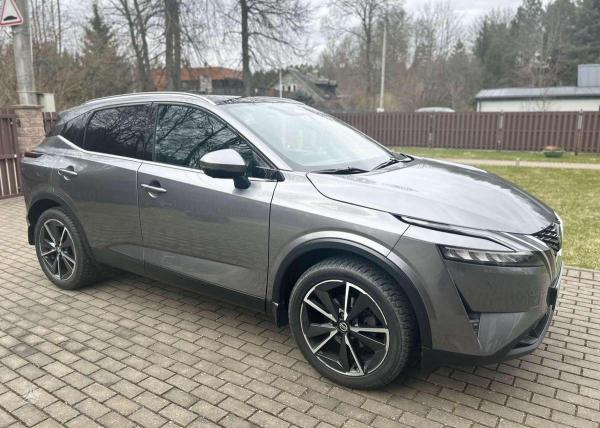 Pelēks Nissan Qashqai 2022 Viļņa, ar dzinēja tilpumu 1.33 L un nobraukumu 53 tūkst. km par 22500 €, foto 3 vietnē AUTOMOTO.COM.LV