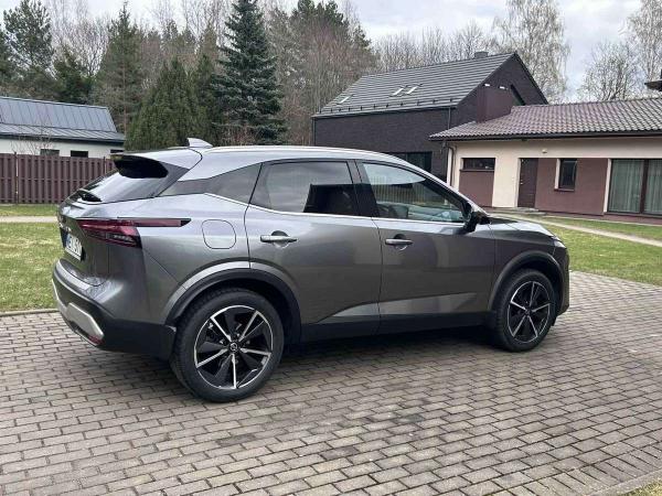 Pelēks Nissan Qashqai 2022 Viļņa, ar dzinēja tilpumu 1.33 L un nobraukumu 53 tūkst. km par 22500 €, foto 4 vietnē AUTOMOTO.COM.LV