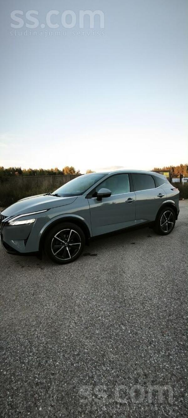 Pelēks Nissan Qashqai 2022 Daugavpils, ar dzinēja tilpumu 1.30 L un nobraukumu 85 tūkst. km par 23900 €, foto 5 vietnē AUTOMOTO.COM.LV