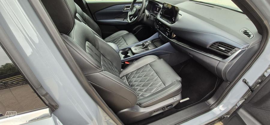 Grey Nissan Qashqai 2022 in Alytus, with an engine capacity of 1.30 L and mileage of 48 thousand km for 24000 €, photo 8 on AUTOMOTO.COM.LV