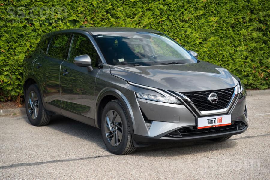 Grey Nissan Qashqai 2022 in Riga, with an engine capacity of 1.30 L and mileage of 29 thousand km for 20500 €, photo 4 on AUTOMOTO.COM.LV