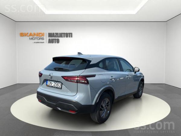 Pelēks Nissan Qashqai 2022 Rīga, ar dzinēja tilpumu 1.30 L un nobraukumu 75 tūkst. km par 20490 €, foto 6 vietnē AUTOMOTO.COM.LV