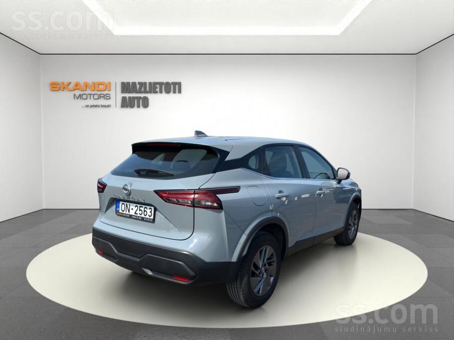 Pelēks Nissan Qashqai 2022 Rīga, ar dzinēja tilpumu 1.30 L un nobraukumu 75 tūkst. km par 20490 €, foto 7 vietnē AUTOMOTO.COM.LV