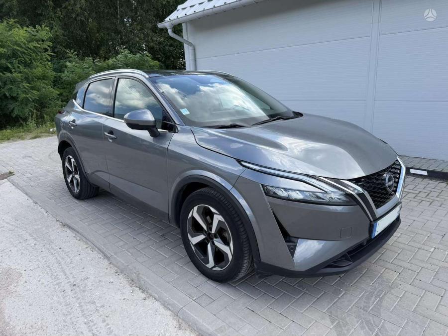 Pelēks Nissan Qashqai 2022 Kauņa, ar dzinēja tilpumu 1.30 L un nobraukumu 170 tūkst. km par 12700 €, foto 3 vietnē AUTOMOTO.COM.LV