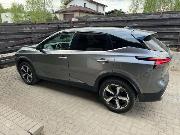 Pelēks Nissan Qashqai 2022 Viļņa, ar dzinēja tilpumu 1.33 L un nobraukumu 59 tūkst. km par 21500 €, foto  vietnē AUTOMOTO.COM.LV