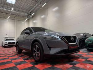 Grey Nissan Qashqai 2022 in Vilnius, with an engine capacity of 1.33 L and mileage of 53 thousand km for 23990 €, photo 4 on AUTOMOTO.COM.LV