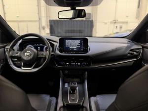 Grey Nissan Qashqai 2022 in Vilnius, with an engine capacity of 1.33 L and mileage of 53 thousand km for 23990 €, photo 18 on AUTOMOTO.COM.LV