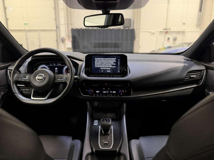 Grey Nissan Qashqai 2022 in Vilnius, with an engine capacity of 1.33 L and mileage of 53 thousand km for 23990 €, photo 18 on AUTOMOTO.COM.LV