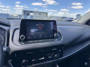 Pelēks Nissan Qashqai 2022 Viļņa, ar dzinēja tilpumu 1.33 L un nobraukumu 170 tūkst. km par 15729 €, foto 15 vietnē AUTOMOTO.COM.LV