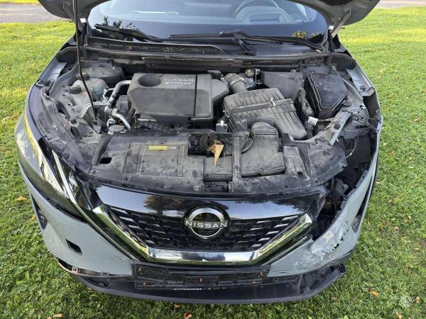 Grey Nissan Qashqai 2022 in Trakai, with an engine capacity of 1.50 L and mileage of 57 thousand km for 14499 €, photo 9 on AUTOMOTO.COM.LV