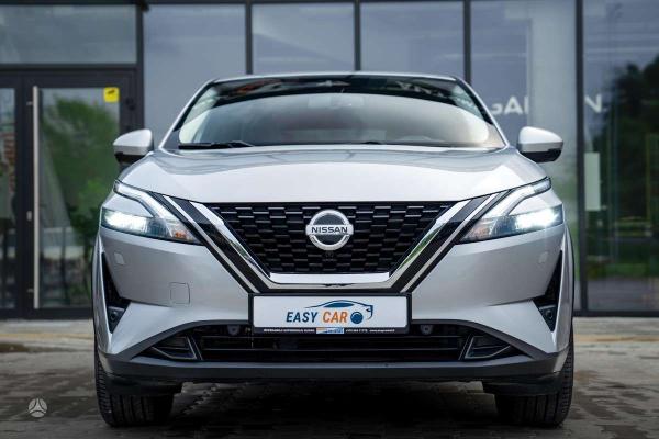 Grey Nissan Qashqai 2022 in Vilnius, with an engine capacity of 1.33 L and mileage of 135 thousand km for 18300 €, photo 6 on AUTOMOTO.COM.LV