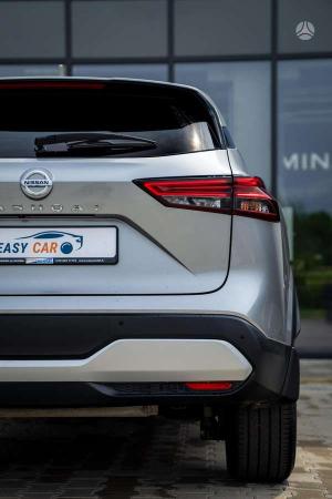 Grey Nissan Qashqai 2022 in Vilnius, with an engine capacity of 1.33 L and mileage of 135 thousand km for 18300 €, photo 12 on AUTOMOTO.COM.LV