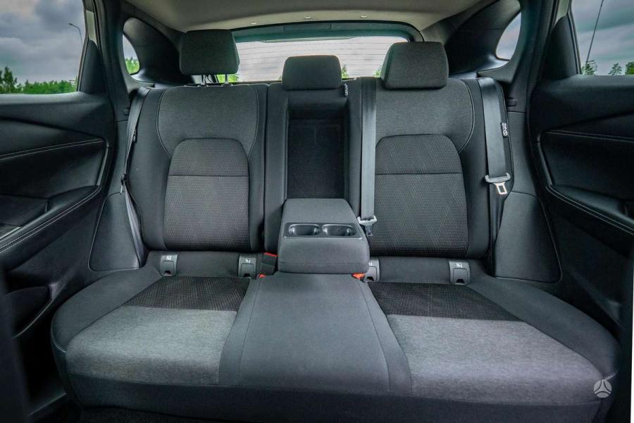 Grey Nissan Qashqai 2022 in Vilnius, with an engine capacity of 1.33 L and mileage of 135 thousand km for 18300 €, photo 16 on AUTOMOTO.COM.LV