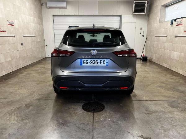 Grey Nissan Qashqai 2022 in Marijampole, with an engine capacity of 1.33 L and mileage of 137 thousand km for 16033 €, photo 5 on AUTOMOTO.COM.LV