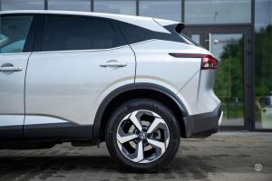 Pelēks Nissan Qashqai 2022 Viļņa, ar dzinēja tilpumu 1.33 L un nobraukumu 135 tūkst. km par 18200 €, foto 11 vietnē AUTOMOTO.COM.LV
