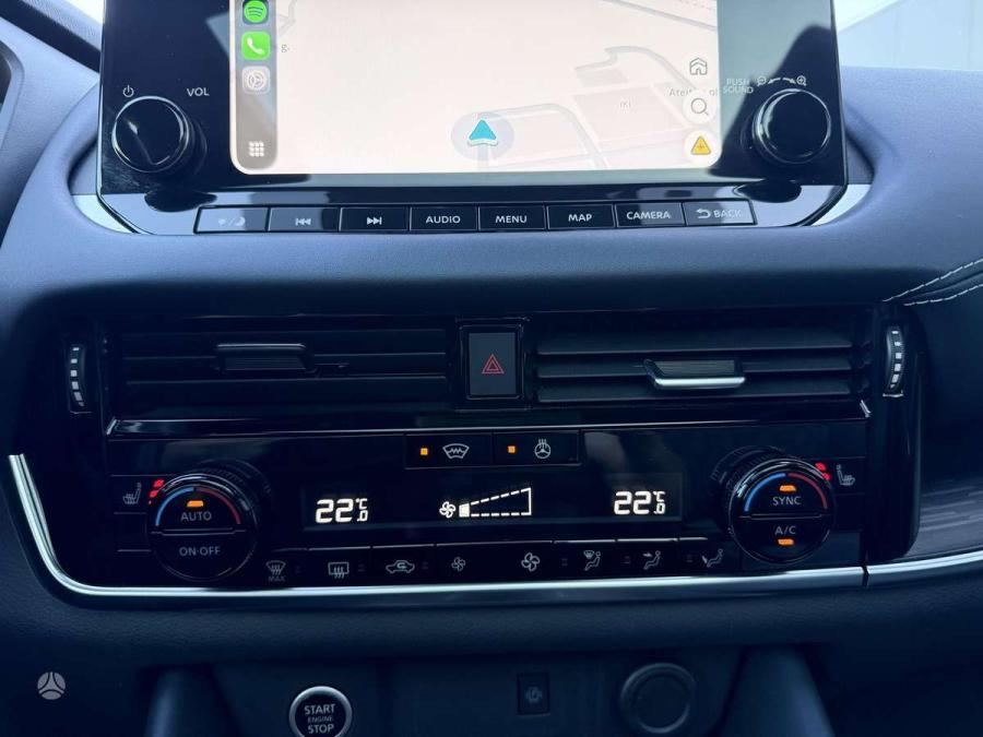 Grey Nissan Qashqai 2022 in Kaunas, with an engine capacity of 1.33 L and mileage of 192 thousand km for 18900 €, photo 44 on AUTOMOTO.COM.LV