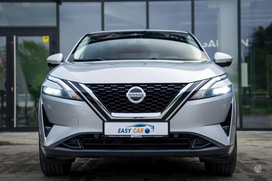 Grey Nissan Qashqai 2022 in Vilnius, with an engine capacity of 1.33 L and mileage of 135 thousand km for 18100 €, photo 6 on AUTOMOTO.COM.LV