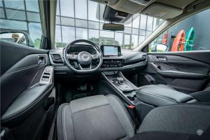Pelēks Nissan Qashqai 2022 Viļņa, ar dzinēja tilpumu 1.33 L un nobraukumu 135 tūkst. km par 18100 €, foto 14 vietnē AUTOMOTO.COM.LV