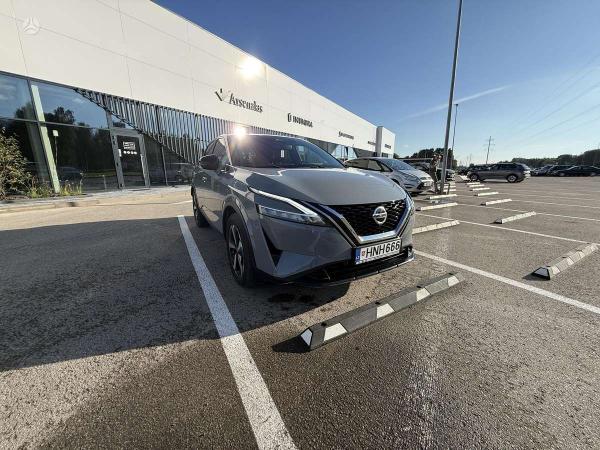 Pelēks Nissan Qashqai 2022 Šauļi, ar dzinēja tilpumu 1.33 L un nobraukumu 63 tūkst. km par 22100 €, foto 4 vietnē AUTOMOTO.COM.LV