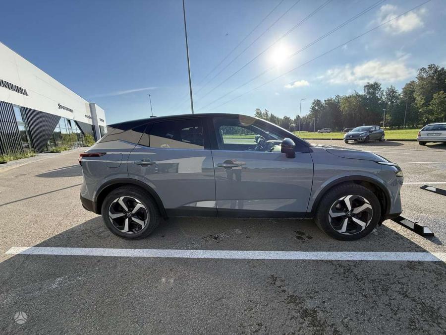 Pelēks Nissan Qashqai 2022 Šauļi, ar dzinēja tilpumu 1.33 L un nobraukumu 63 tūkst. km par 22100 €, foto 9 vietnē AUTOMOTO.COM.LV