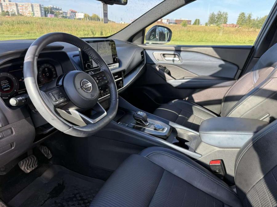 Pelēks Nissan Qashqai 2022 Šauļi, ar dzinēja tilpumu 1.33 L un nobraukumu 63 tūkst. km par 22100 €, foto 13 vietnē AUTOMOTO.COM.LV