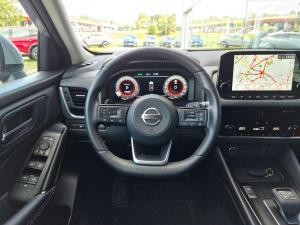 Grey Nissan Qashqai 2022 in Vilnius, with an engine capacity of 1.33 L and mileage of 65 thousand km for 21900 €, photo 13 on AUTOMOTO.COM.LV
