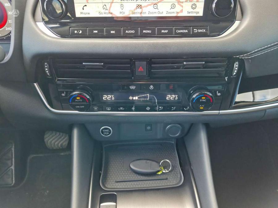 Grey Nissan Qashqai 2022 in Vilnius, with an engine capacity of 1.33 L and mileage of 65 thousand km for 21900 €, photo 23 on AUTOMOTO.COM.LV