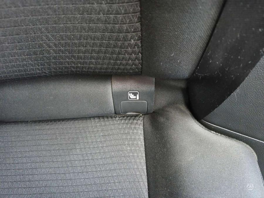 Grey Nissan Qashqai 2022 in Vilnius, with an engine capacity of 1.33 L and mileage of 65 thousand km for 21900 €, photo 28 on AUTOMOTO.COM.LV
