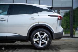 Pelēks Nissan Qashqai 2022 Viļņa, ar dzinēja tilpumu 1.33 L un nobraukumu 135 tūkst. km par 18100 €, foto 11 vietnē AUTOMOTO.COM.LV