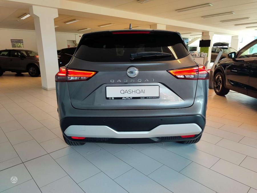 Pelēks Nissan Qashqai 2022 Šauļi, ar dzinēja tilpumu 1.33 L un nobraukumu 96 tūkst. km par 20900 €, foto 4 vietnē AUTOMOTO.COM.LV