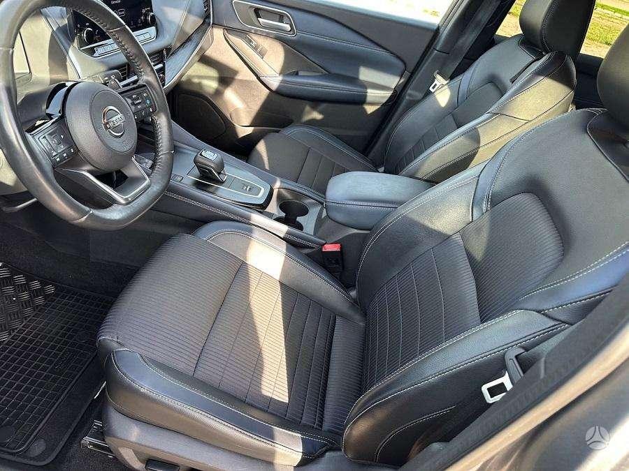 Grey Nissan Qashqai 2022 in Vilnius, with an engine capacity of 1.33 L and mileage of 87 thousand km for 21000 €, photo 17 on AUTOMOTO.COM.LV
