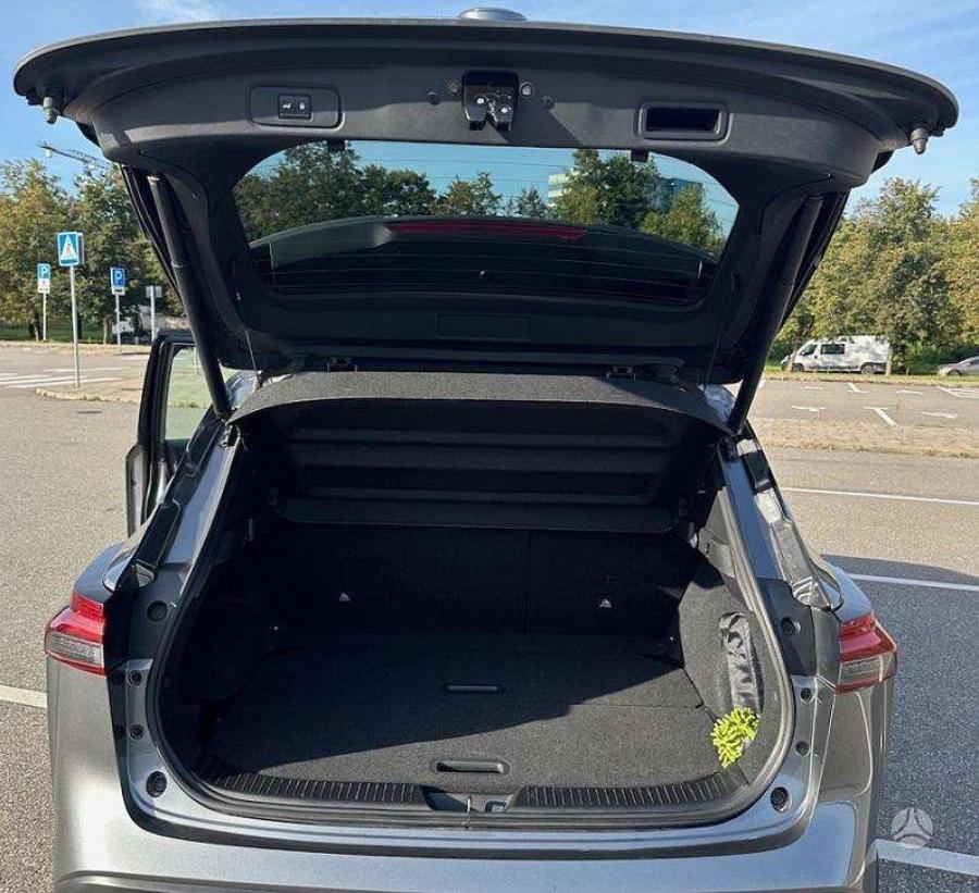 Grey Nissan Qashqai 2022 in Vilnius, with an engine capacity of 1.33 L and mileage of 87 thousand km for 21000 €, photo 21 on AUTOMOTO.COM.LV